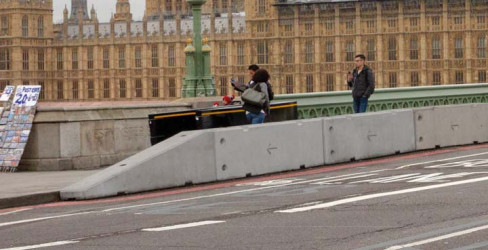 Zoneguard energy absorbing steel road safety barrier