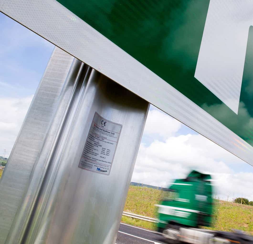 Passive sign supports and posts for road signs