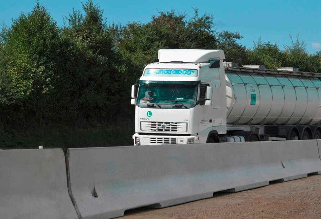 High Containment - Hill & Smith Infrastructure