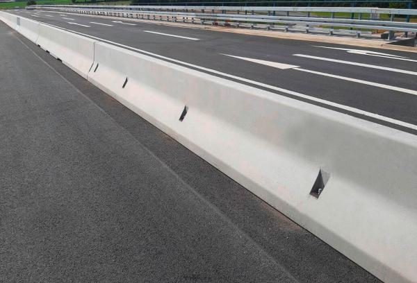 High Containment - Hill & Smith Infrastructure